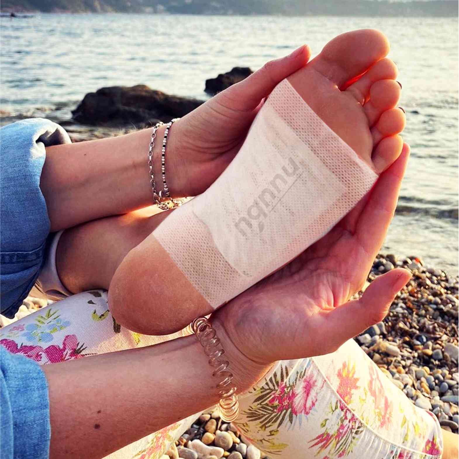 Dec 2024's New Tech Gadgets & Gifts - UnforgettableGadgets™